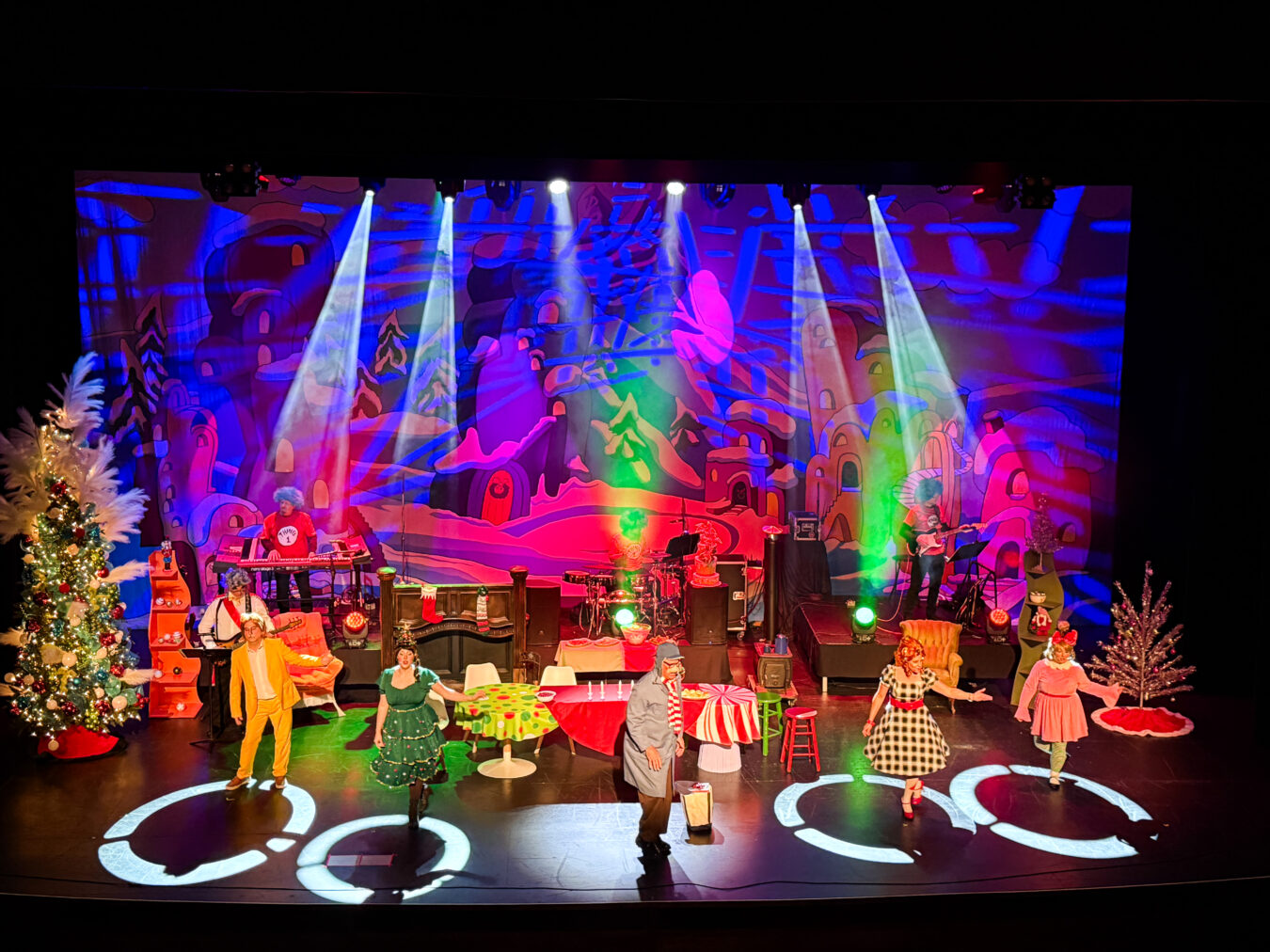 In Kase You Wanna Know…a few thoughts about “A Frank’s Christmas” 2025 ...